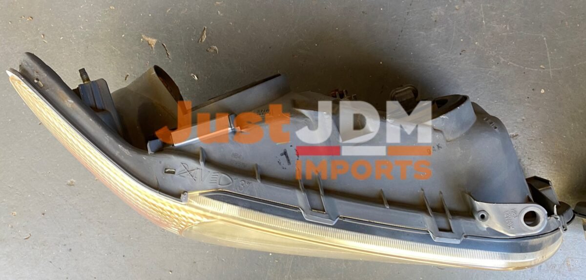 Toyota Altezza SXE10 Genuine Headlights – Just JDM Imports