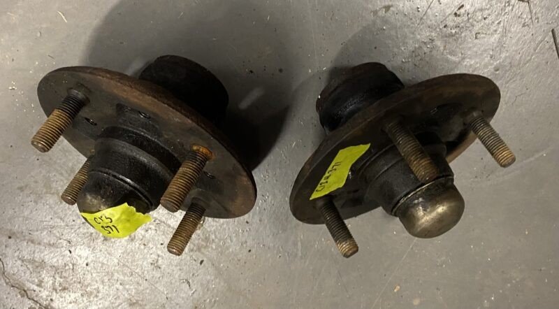 Toyota AE86 Front Hubs – Just JDM Imports