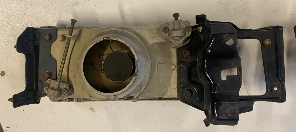 Toyota AE86 Genuine Headlights With Fog Brackets – Just JDM Imports