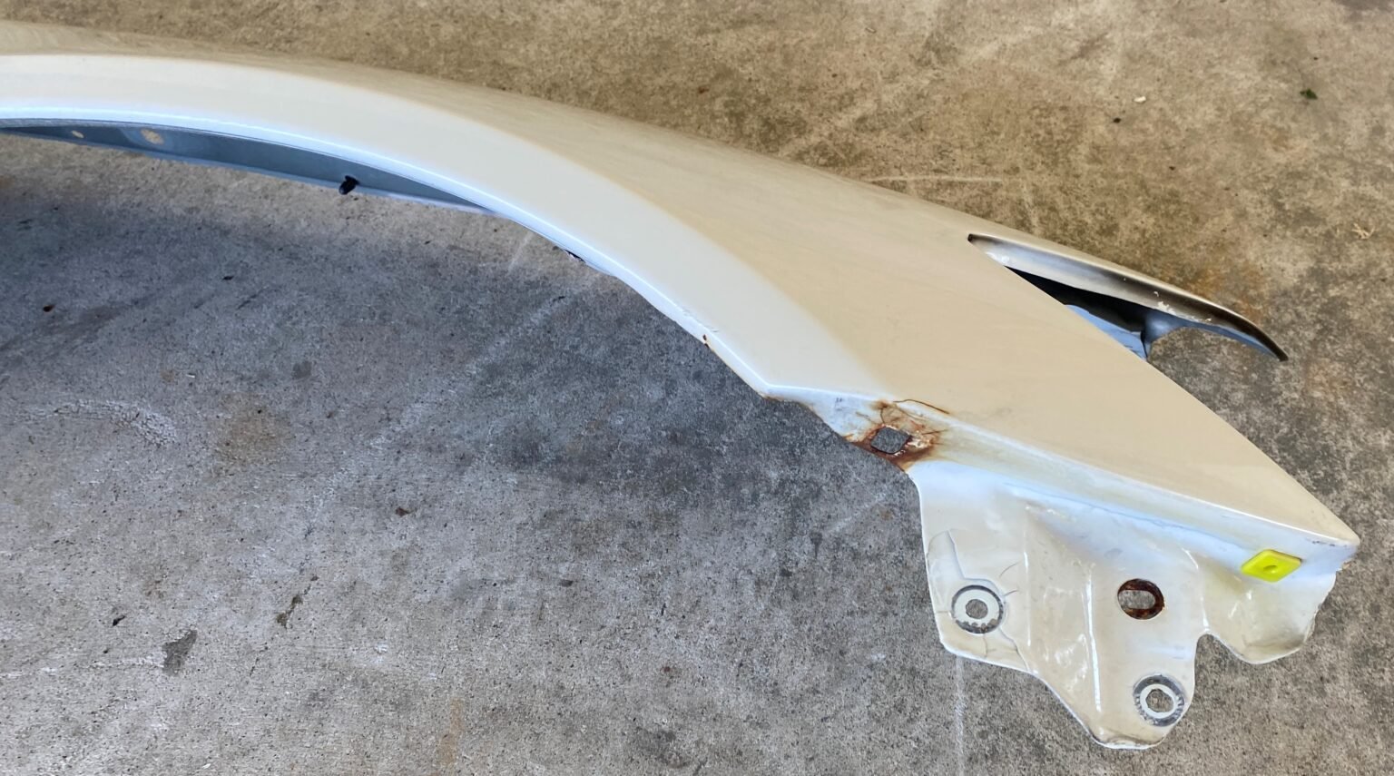 Toyota Altezza Guard RHS – Just JDM Imports